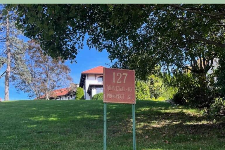 10 Eye-Catching Ways for Ultra-Visible House Numbers - Everyday Old House